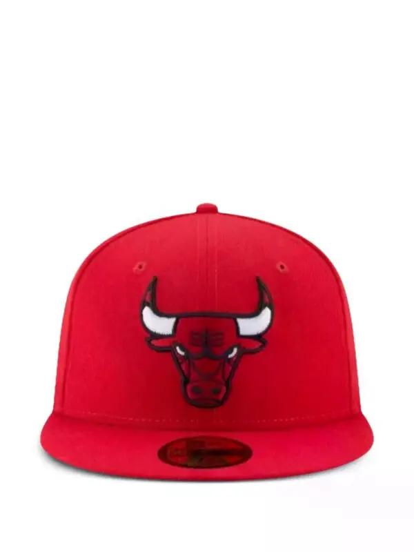 New Era Chicago Bulls Embroidered Baseball Cap - Red