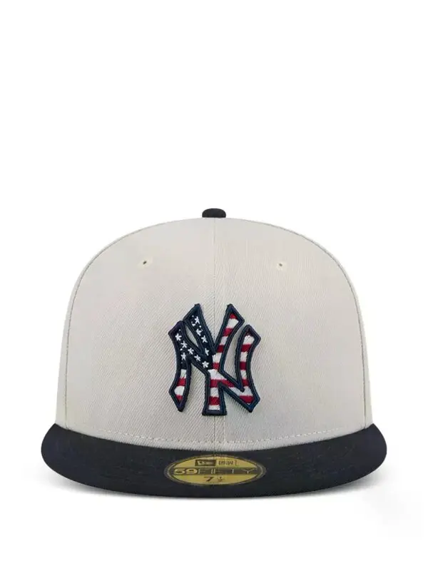 New Era New York Yankees Independence Day 2024 Embroidered Baseball Cap - Neutrals