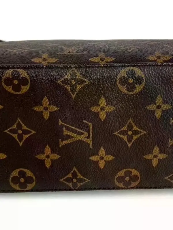 LOUIS VUITTON Monogram Canvas Mm Looping Shoulder Bag - Brown