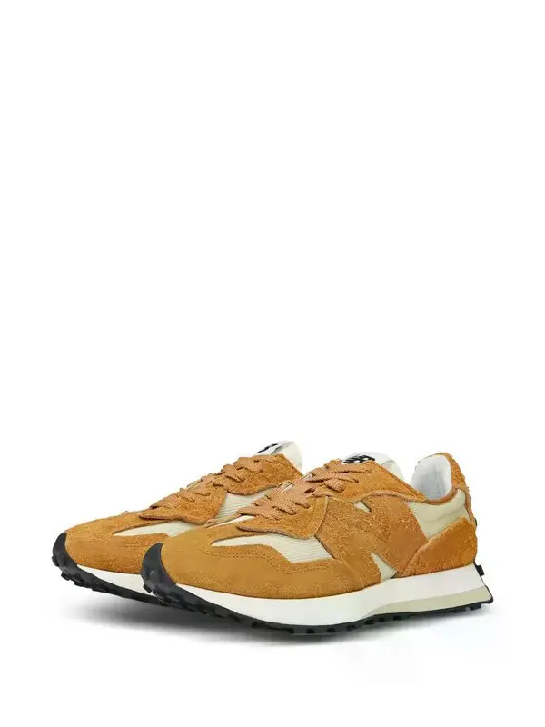 NEW BALANCE 327 Low-top Sneakers