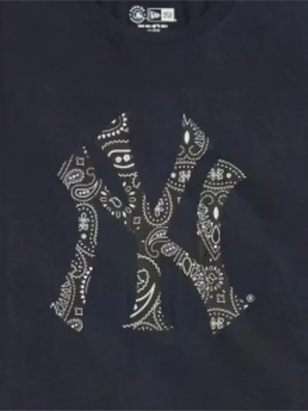 New Era Paisley Elements T-shirt