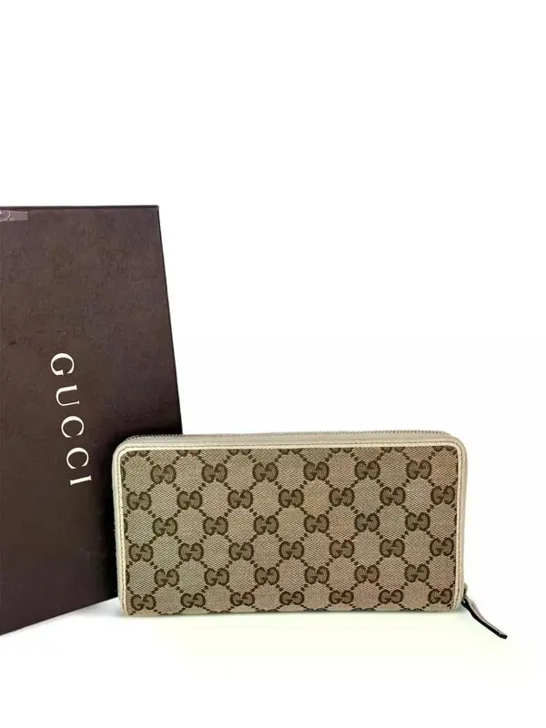 Gucci Gg Logo Canvas Wallet