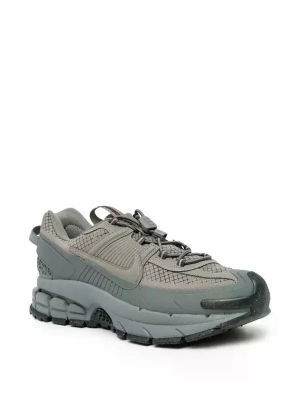 Nike Zoom Vomero Roam Sneakers