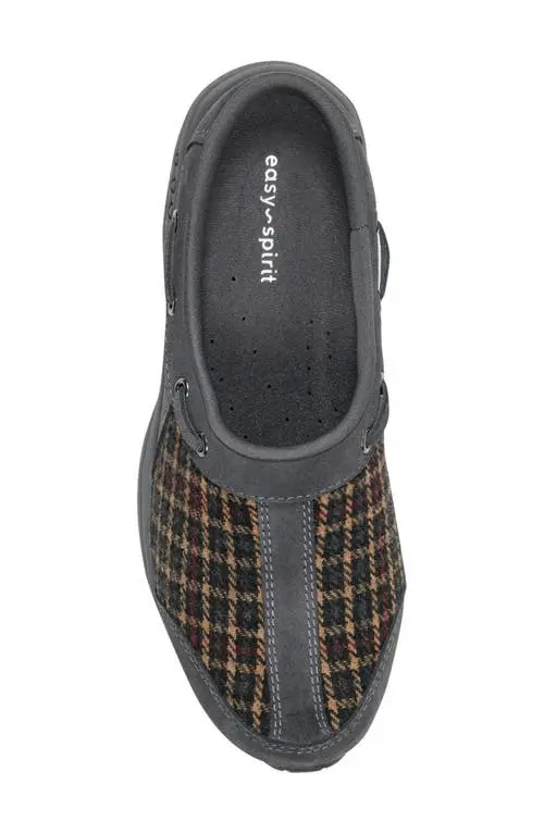 Easy Spirit Travelport Clog