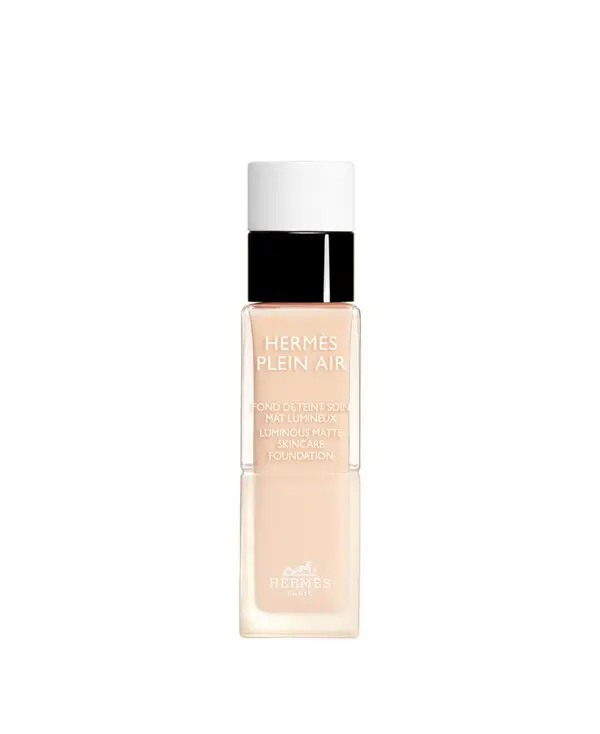 Hermès Plein Air Luminous Matte Foundation - 07n Kaolin Is A Neutral,slightly Pinkis