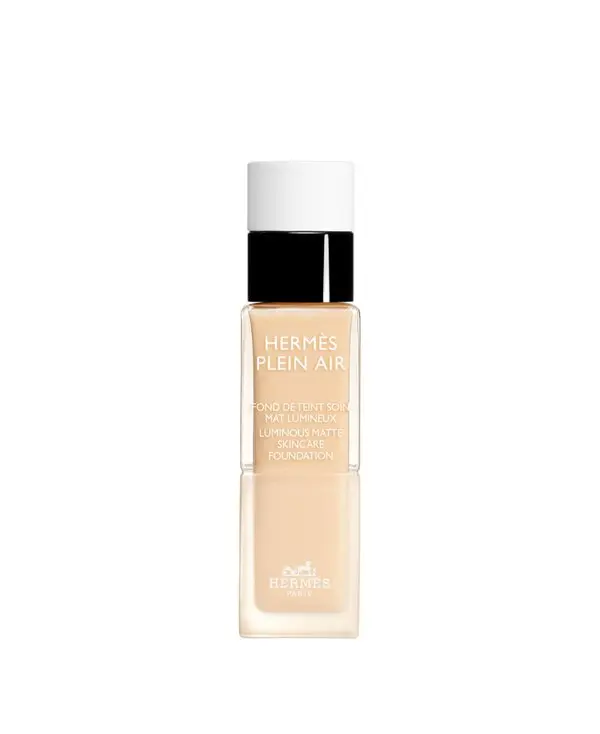 Hermès Plein Air Luminous Matte Foundation - 13c Cremello Is A Cool,sandy Light Beig