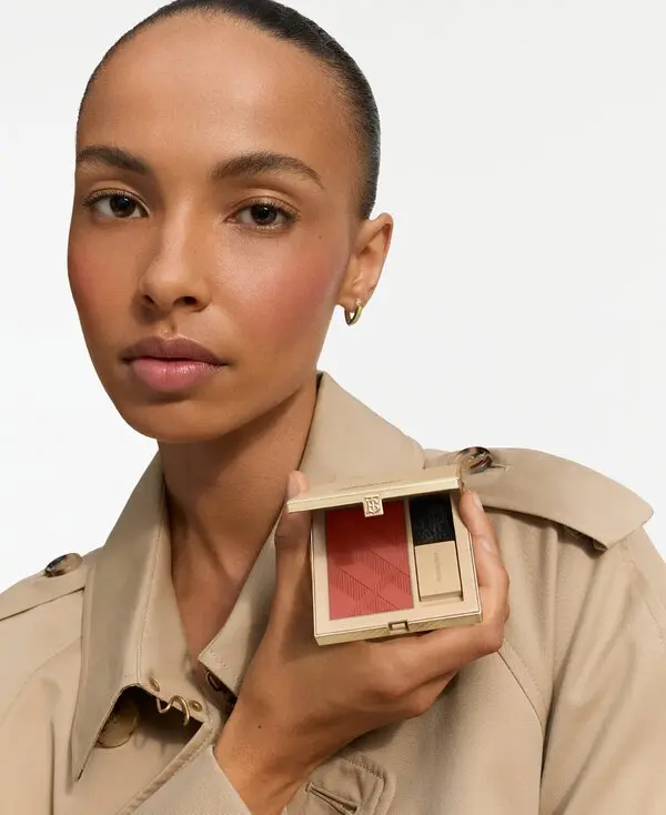 Burberry Outdoor Blush - 93 Russet Leaves