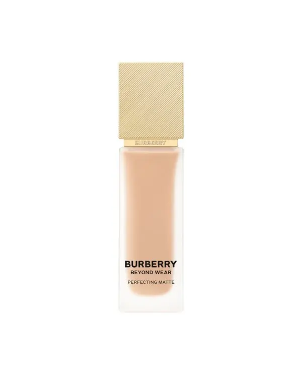 Burberry Beyond Wear Perfecting Matte Foundation - 40 Light Neutral