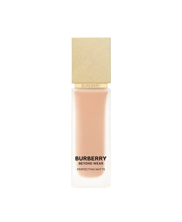 Burberry Beyond Wear Perfecting Matte Foundation - 45 Light Cool