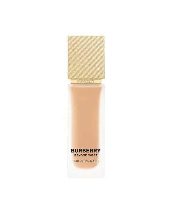 Burberry Beyond Wear Perfecting Matte Foundation - 70 Medium Neutral