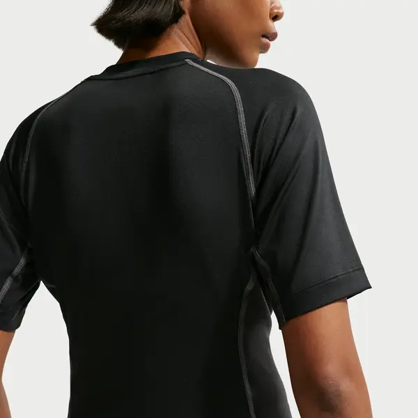 Nike Wildsee" Dri-fit Short-sleeve Base Layer Top - Black
