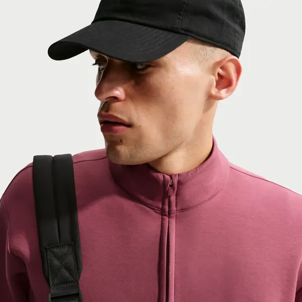Nike 24.7 Impossiblysoft Dri-fit 1/2-zip Top - Red