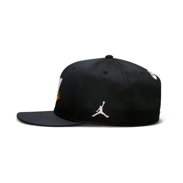 JORDAN Essentials Pro Structured Flat Bill Cap - Black