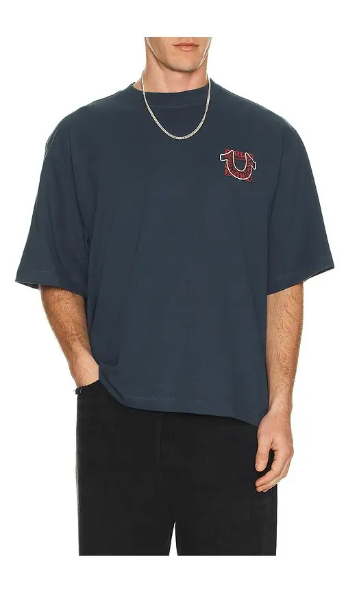 True Religion Thumbs Up Boxy Tee In Navy