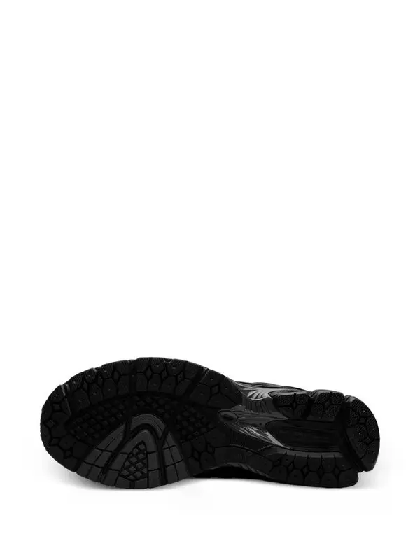 NEW BALANCE 1906r Sneakers
