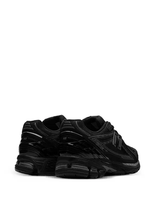 NEW BALANCE 1906r Sneakers
