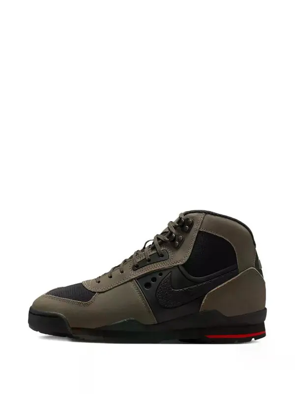 Nike Baltoro Lace-up Sneakers - Brown