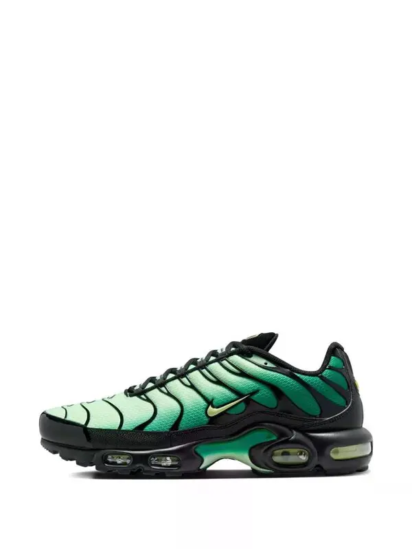 Nike Air Max Plus Sneakers - Green