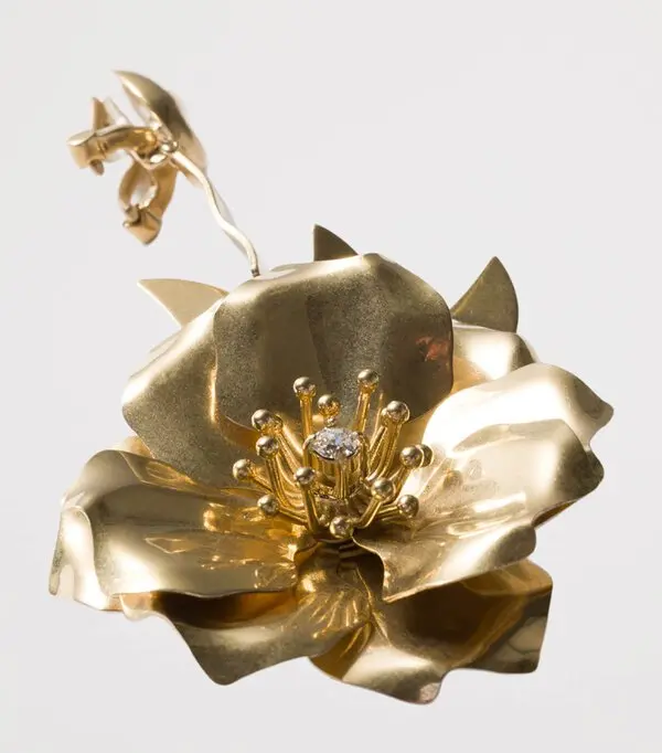 Miu Miu Floral Drop Clip-on Earrings - Metallic