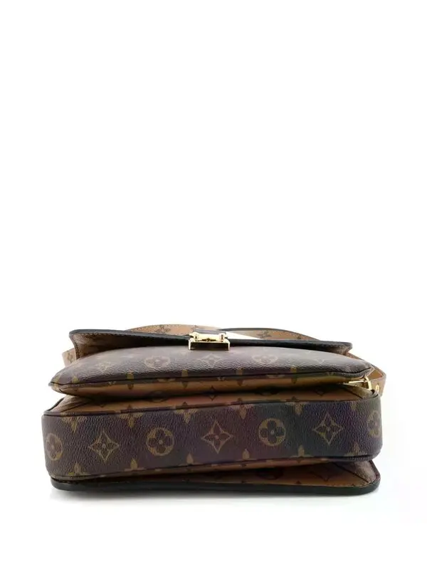 LOUIS VUITTON Pochette Metis Reverse Monogram Canvas Crossbody Bag - Brown