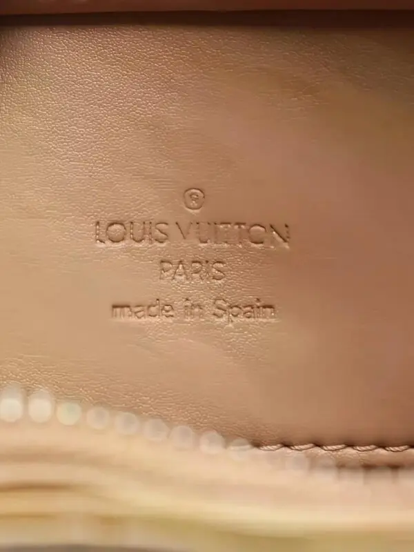 LOUIS VUITTON 2005 Vernis Houston Monogram Tote Bag - Neutrals