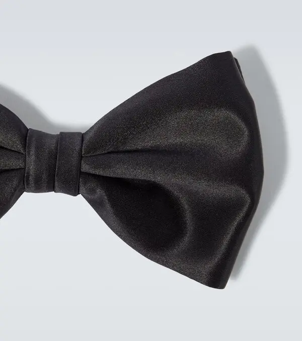 Brioni Silk Twill Bow Tie