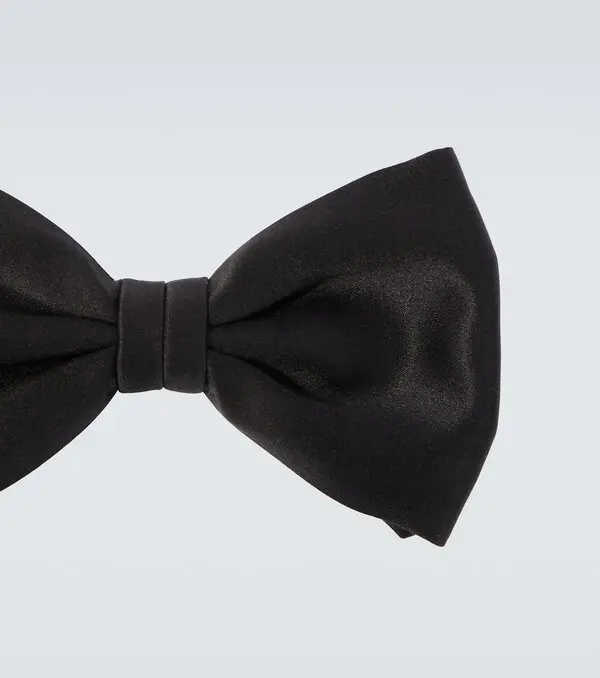 Brioni Essential Silk Twill Bow Tie