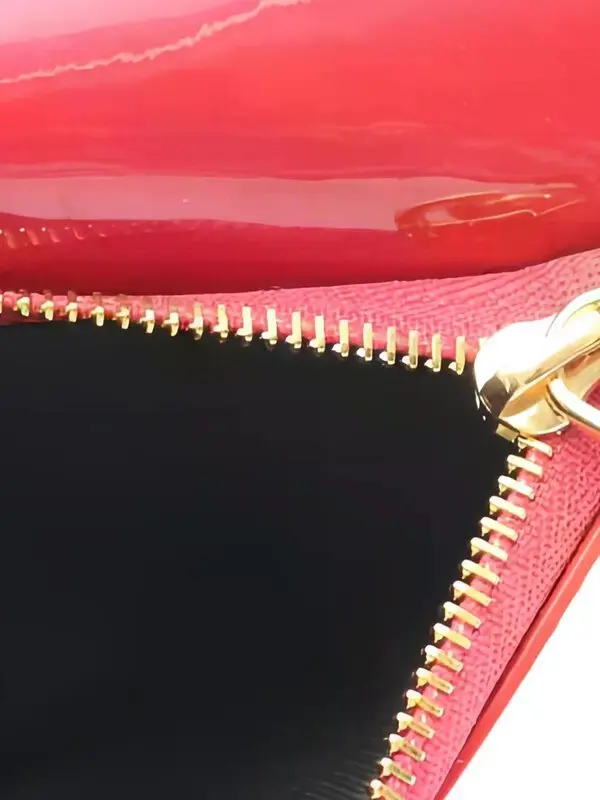 BVLGARI 2010s Bi-fold Snake Leather Wallet - Red