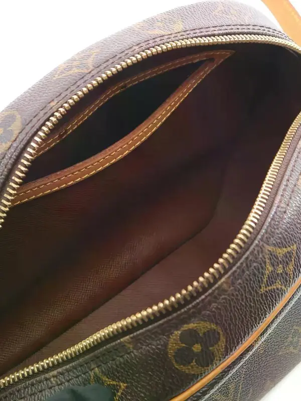 LOUIS VUITTON 2001 Monogram Shoulder Bag