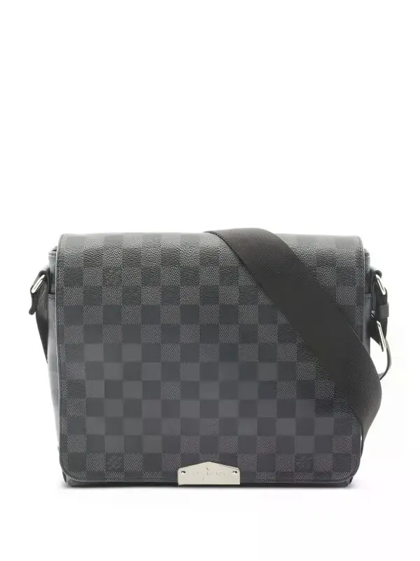LOUIS VUITTON 2020 Pm District Nv2 Messenger Bag - Grey