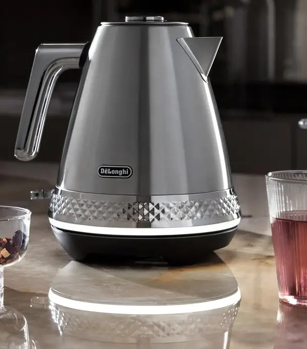 DE'LONGHI Stainless Steel Diadema Kettle