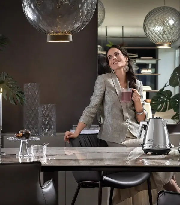 DE'LONGHI Stainless Steel Diadema Kettle