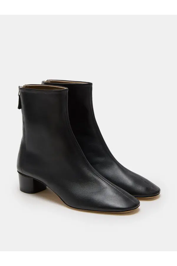 Le Monde Beryl Carole Luna Leather Boots