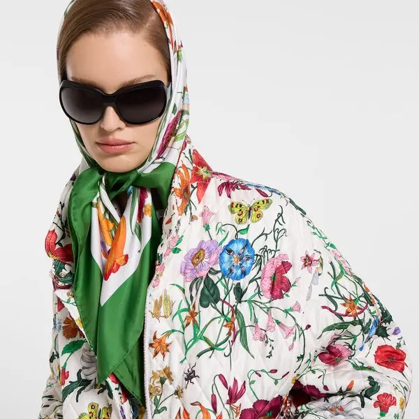 Gucci Printed Silk Carr - White
