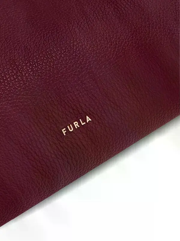 Furla Lara Medium Shoulder Bag