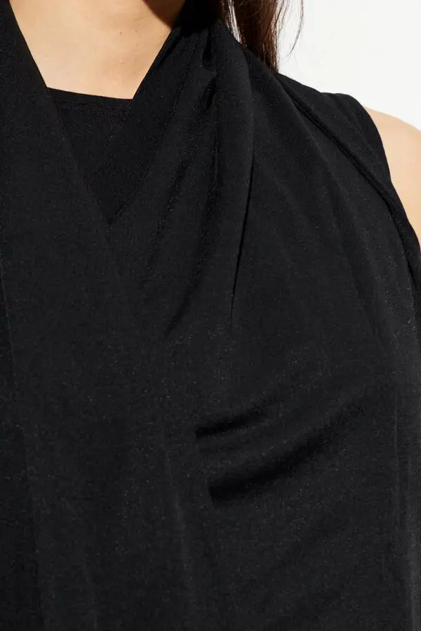 Ami Top With Decorative Pleat - Black