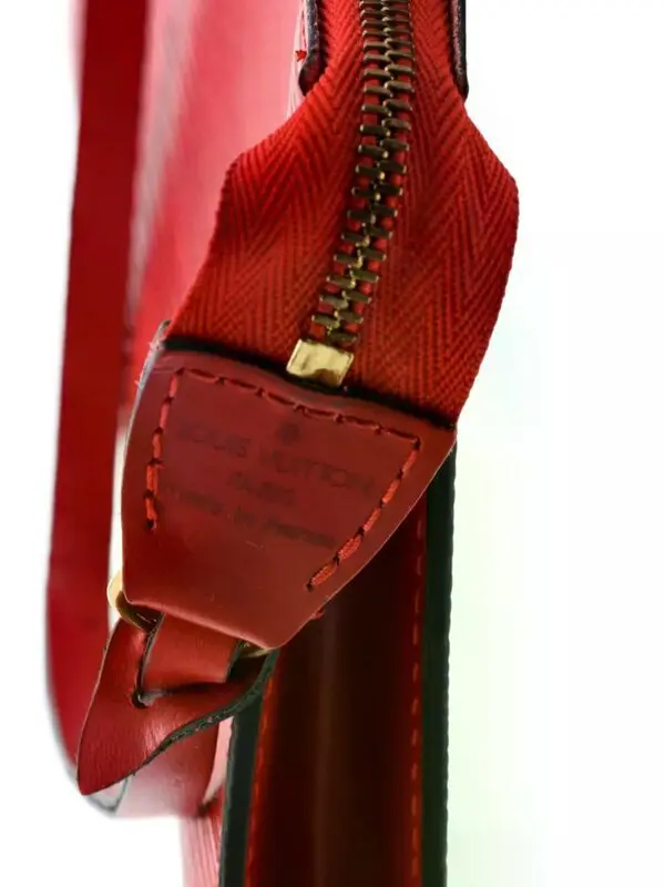 LOUIS VUITTON Pochette Accessoires Epi Leather - Red