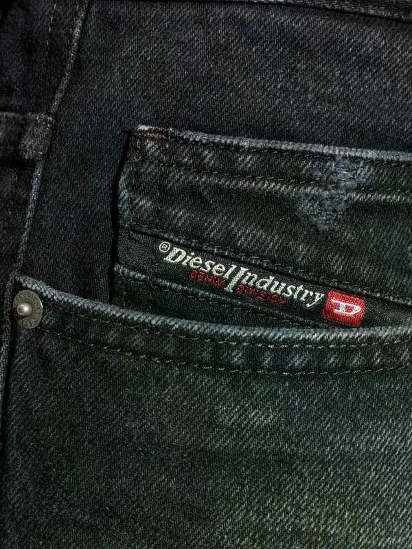 DIESEL® 2001 D-macro Obebb Jeans