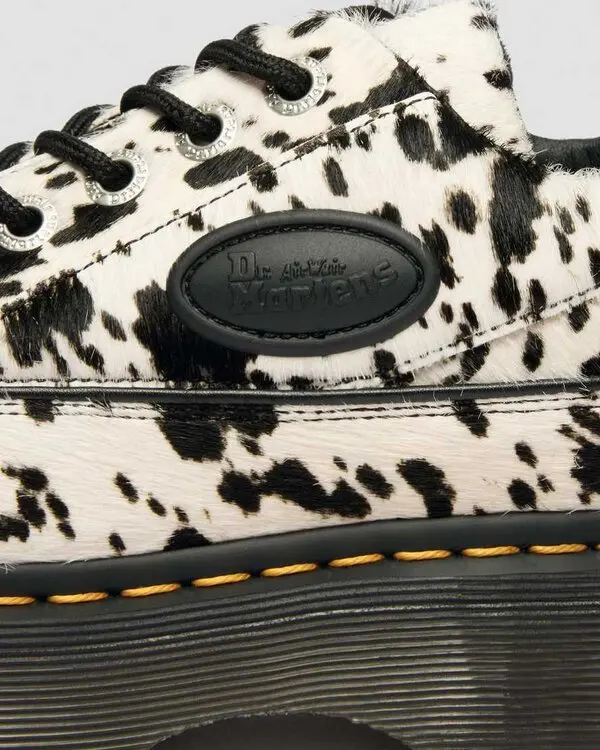 Dr. Martens Buzz 5-eye Dalmatian Leather Shoes - Cream
