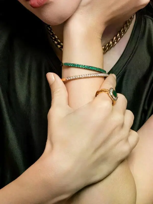 Shay Emerald Bangle