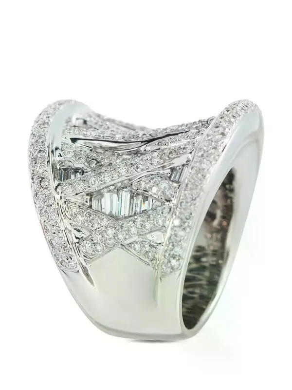 LB EXCLUSIVE Diamond Ring