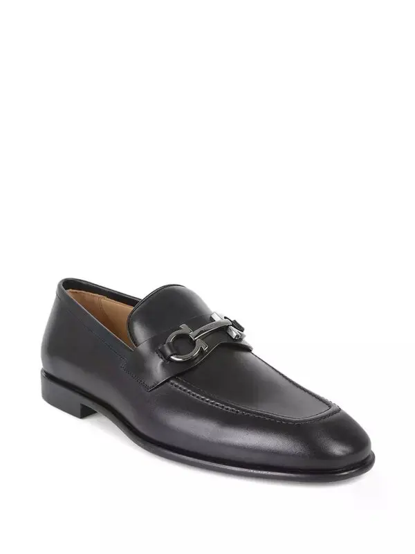 Ferragamo Gancio Bit Loafers - Black | Editorialist display picture 3