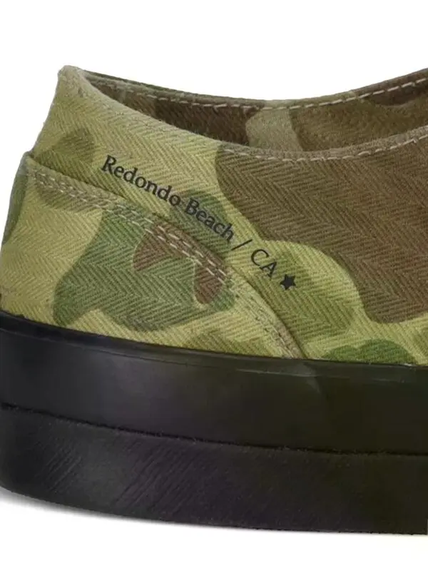 FORTELA Camouflage-print Sneakers - Green