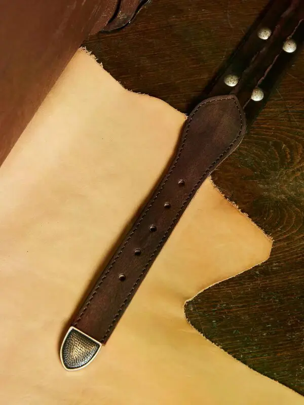 FORTELA Studded Buckle Belt