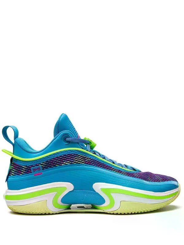 JORDAN 36 Low Luka Dončić Sneakers
