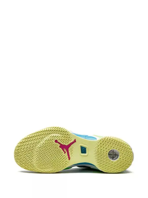 JORDAN 36 Low Luka Dončić Sneakers