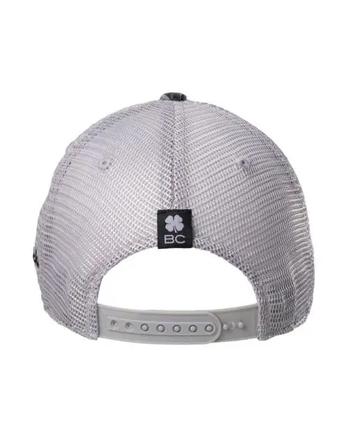BLACK CLOVER Island Luck 9 Trucker Hat