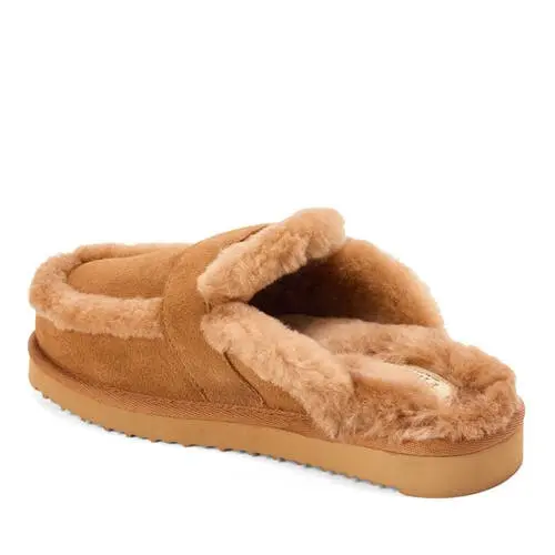 DEARFOAMS Fireside Richmond Genuine Shearling Scuff Slipper - Chestnut
