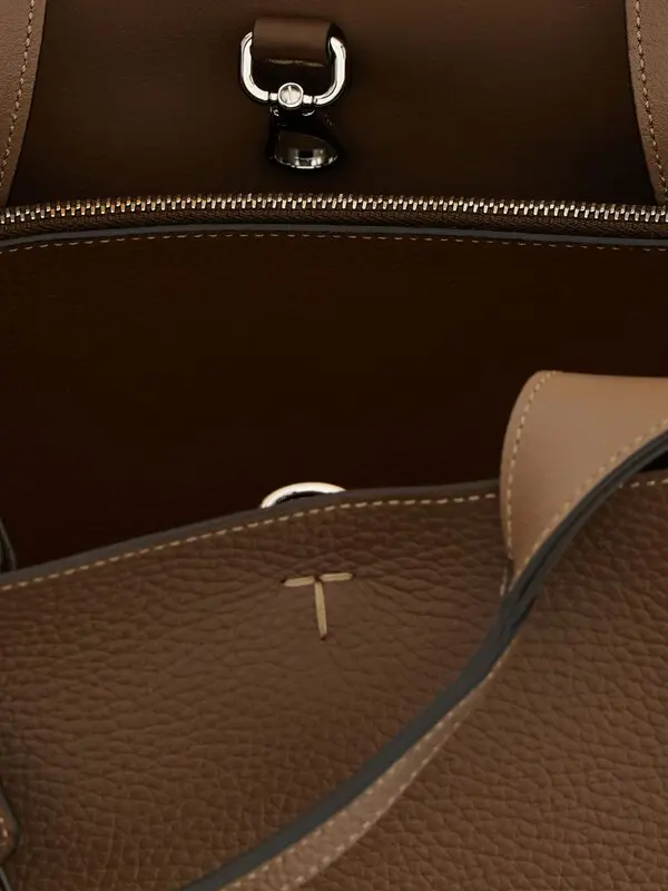 TOD'S Leather Handbag - Brown