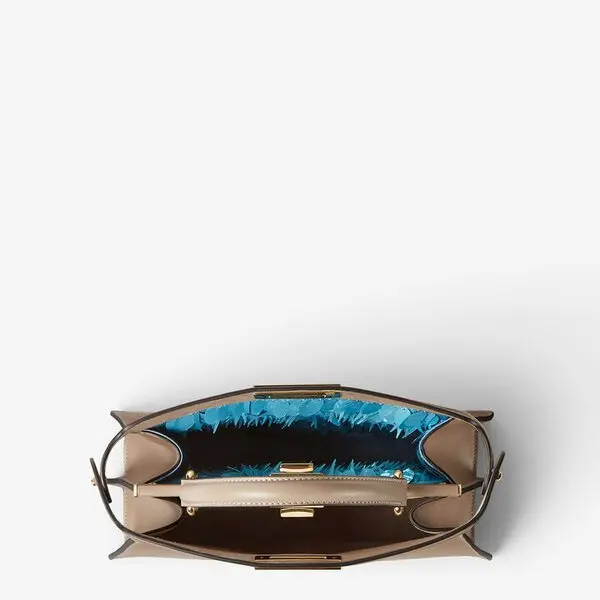 Fendi Peekaboo Iseeu Medium